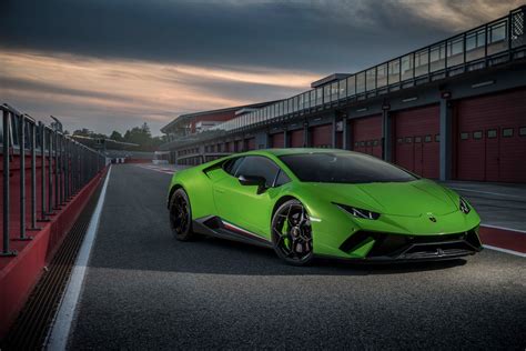 2018 Lamborghini Huracan Performante 4k HD Cars 4k Wallpapers Images