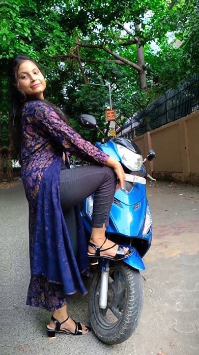 Abey Oo Pagal Ladki Yaha Photo Shot Chal Raha Hai Kya Youtubeshorts