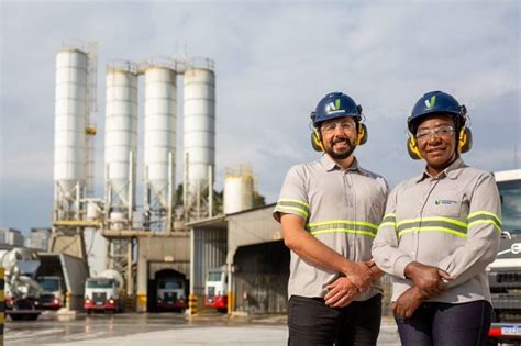 Votorantim Cimentos Apresenta Sua Nova Marca Portogente