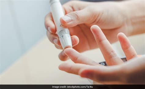 Jamun For Health डायबिटीज से लेकर पाचन तक जानें जामुन खाने के शानदार