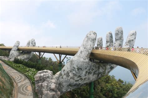 ベトナム・ダナンのゴールデン ブリッジ神の手への行き方・入場料など Danang De 観光 ダナンスタイル ダナンが好き