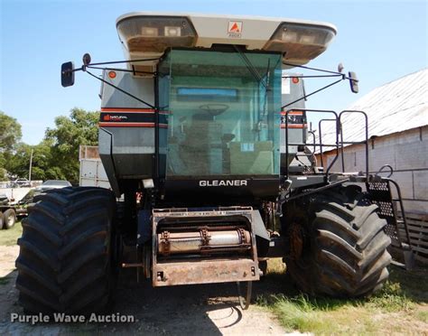 1994 Gleaner R62 Rwa Combine In Westfall Ks Item Fy9596 Sold