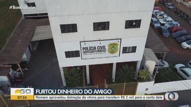 Bom Dia Go Homem Preso Suspeito De Furtar Dinheiro Do Pr Prio Amigo
