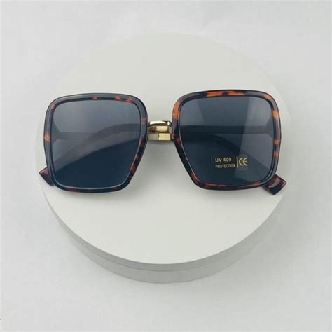 Square Tortoise Frame And Gray Lens Sunglasses Depop