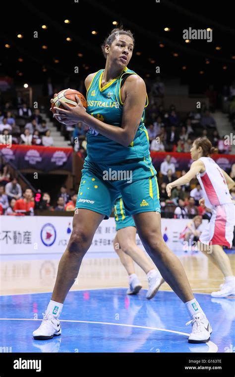 Elizabeth Cambage Hi Res Stock Photography And Images Alamy