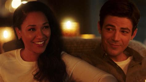 The Flash Barry And Iris Reconnect In Romantic Season 7 Deleted Scene Exclusive