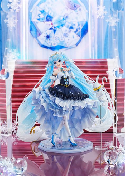 Character Vocal Series 01 Hatsune Miku Snow Miku Snow Princess Ver 1 7th Scale Figure