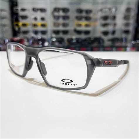 Oakley Tensile Satin Grey Smoke 2aoptical