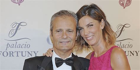 Mar Flores Y Javier Merino Coinciden En La Misma Fiesta