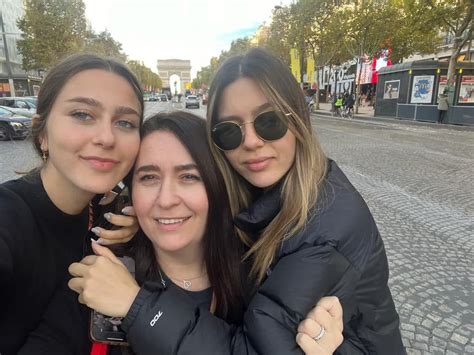 Amalia Năstase nemulțumită de sistemul de învățământ românesc
