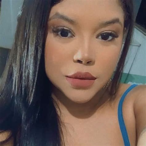 Eduarda Oliveira Duda010 • Threads Say More