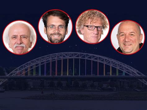 De Moeder Van Sela Weet Meteen Dat Het Foute Boel Is Als Haar Dochter