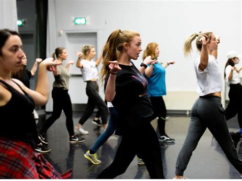 Get Dancing Dance Base