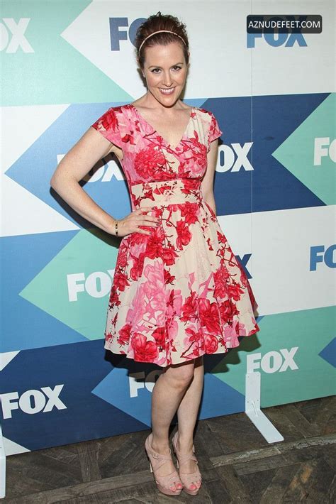 Rachael Macfarlane Feet Aznudefeet