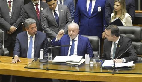 Política Real Em Tempo Real Posse Lula Fala Da Caneta Que Recebeu