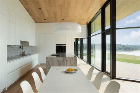 Saunders Architecture Creates Steel Clad House For Carraig Ridge In Alberta