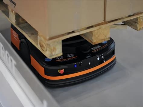 China Unmanned Intelligent Transportation System Autonomous Mobile Robots Lurking AGV Manufacturer