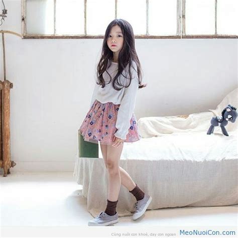 犯されるロリjsが四つん這いでまる見えの肛門が超可愛い画像 女子高生の専科