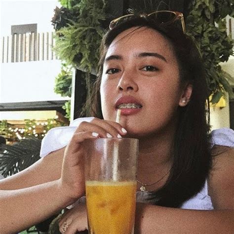 Alexandra Cabrera Youtube