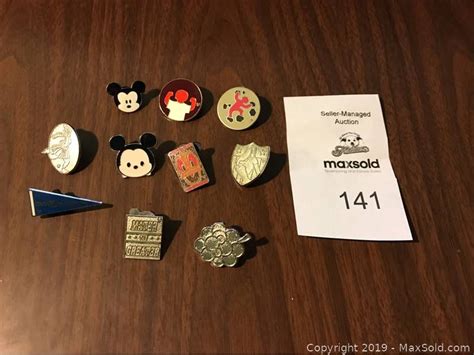 Lot Of 10 Collectible Disney Pins A Disney Collectables Victoria