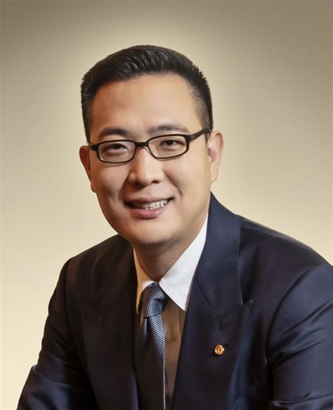 한화정밀기계 사명 바꾸고 3남 김동선 무보수 합류