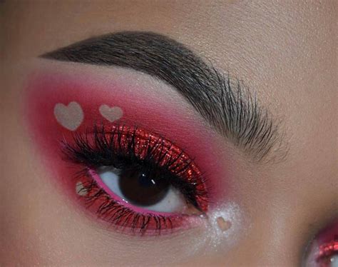 Valentines Eye Makeup