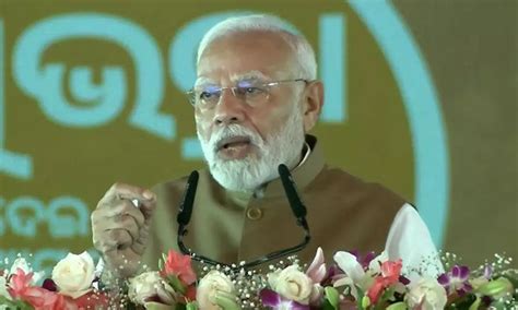 Guv Cm Greet Pm On His Birthday