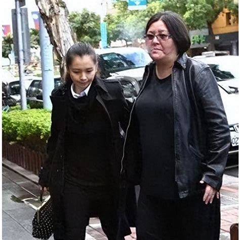 一手捧红那英王菲，从黑帮手里救下林志玲，年过50至今无人敢惹！ 360娱乐，你开心就好