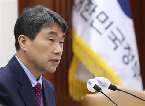 이주호 등록금 동결기조 유지인상한 대학 유감 파이낸셜뉴스