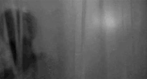 Shower Horror S Find And Share On Giphy