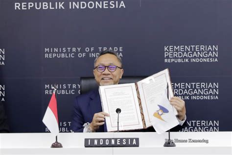 Peluncuran Perundingan Perjanjian Perdagangan Bebas Indonesia Dan