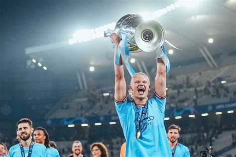 Haaland Lebih Mematikan Musim Ini Guardiola Pede Mengulang Treble