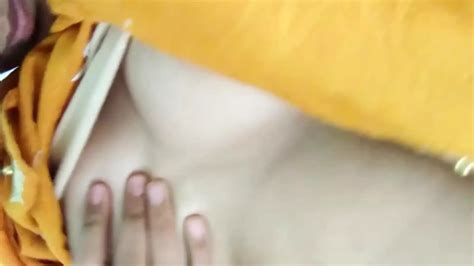 Big Boobs Indian Young Bhabhi Showing Big Boobs And Milking Desi