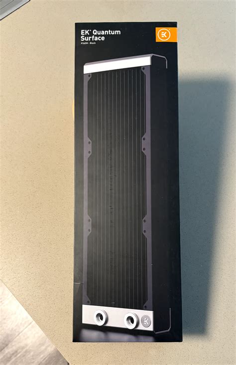 EKWB EK Quantum Surface P360M Radiator Black 360mm Radiator ARGB UV