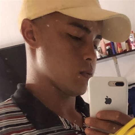 Ojhonatas Ojhonatads • Threads Say More