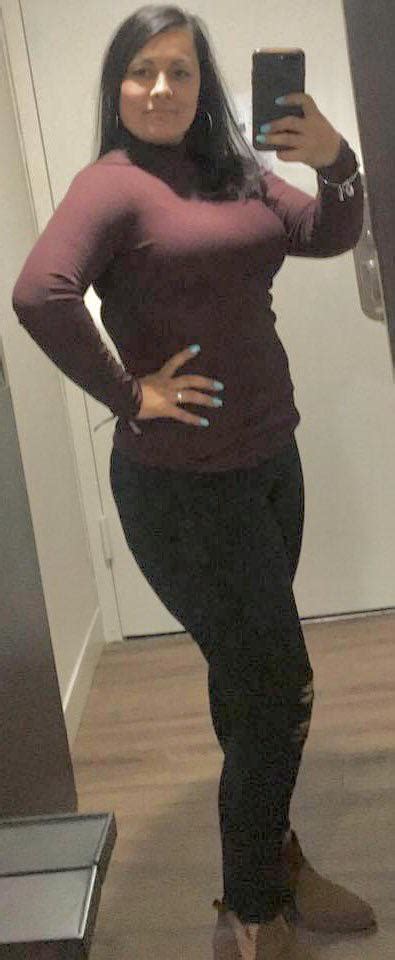 Sexy Curvy Milf R Cougars And Milfs Sfw