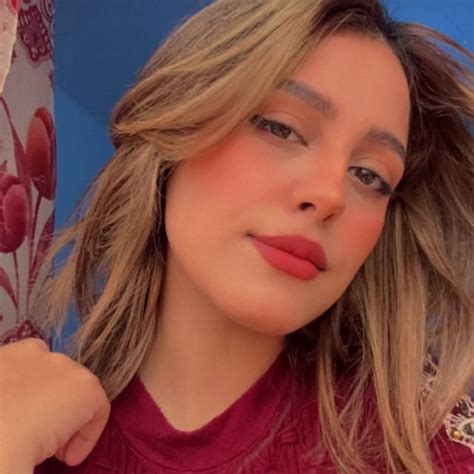 𝓑𝓮𝓵𝓵𝓪 ♡ Bella K H On Threads