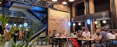 13 30 H Almuerzo En El Mercado De Los Carruajes Y Paseo Por Puerto