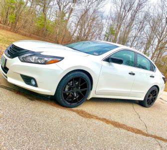 2017 Nissan Altima With 19x85 38 Verde Axis And 24540r19 Sailun