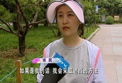 妙齡女子在公交車上哺乳，被人偷拍還發多個微信群 壹讀