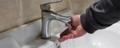家里水费翻倍交只需一根绳子每月很简单能省下一半水费厉害 节约水 方法 水龙头
