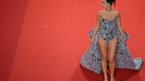 Influencerka Léna Situations celowała w ksenofobiczne obelgi po wejściu