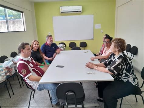 Vítimas De Violência Doméstica Recebem Cestas Básicas Em Vr Diário Do
