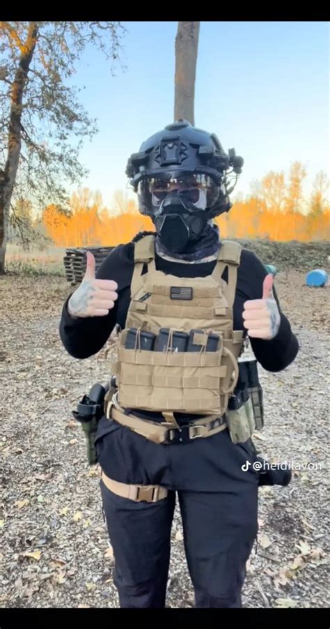 Ghost Cosplay By Heidi Lavon Call Of Duty Costumes Call Of Duty Cosplay