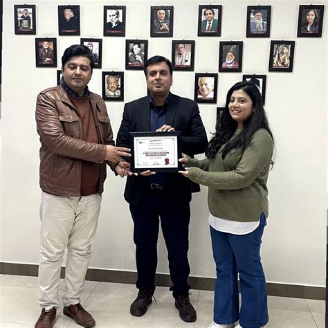 Aliya Batool On Linkedin Speaker Linkedin Linkedin Hr Teamwork