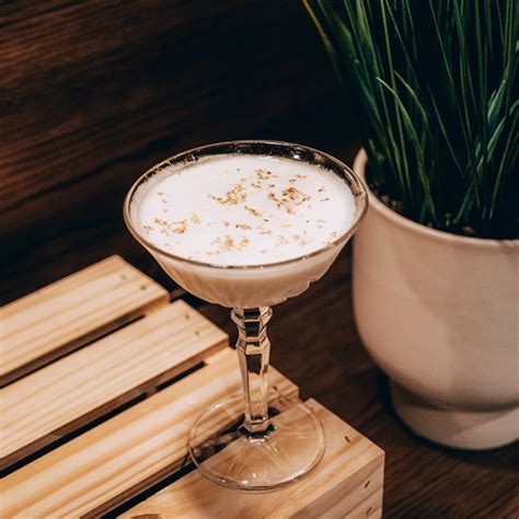 Cigar And Whiskey Pairings Burnt Church Distillery