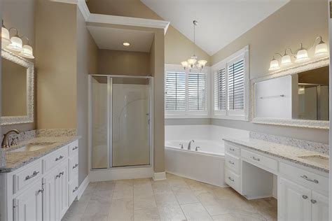 Stephanie Junca Realtor Home Facebook