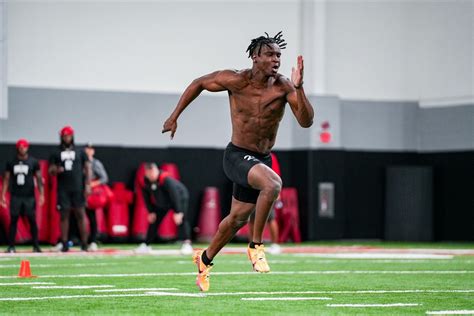 2024 Nfl Draft Kamari Lassiters 40 Yard Dash Time Could Put Him At