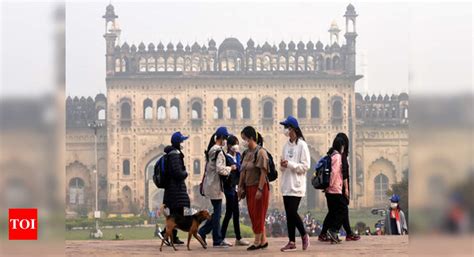 At 272 Aqi Lucknow Fourth Most Polluted In Country Lucknow News