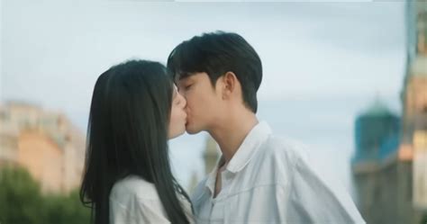드라마 속 김수현x김지원 커플 사진  연예이슈 수다방 네모판
